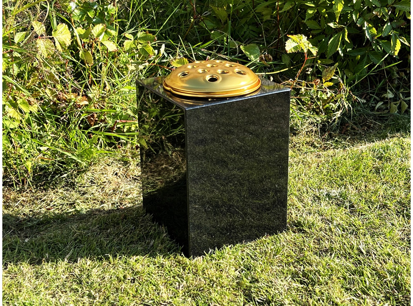 Granite Memorials : Large Granite Grave Vase | 150 X 150 X 200MM | 6" X ...